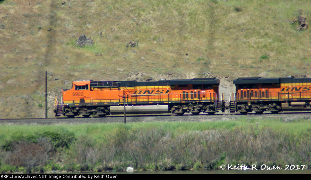 Westbound Bare Table